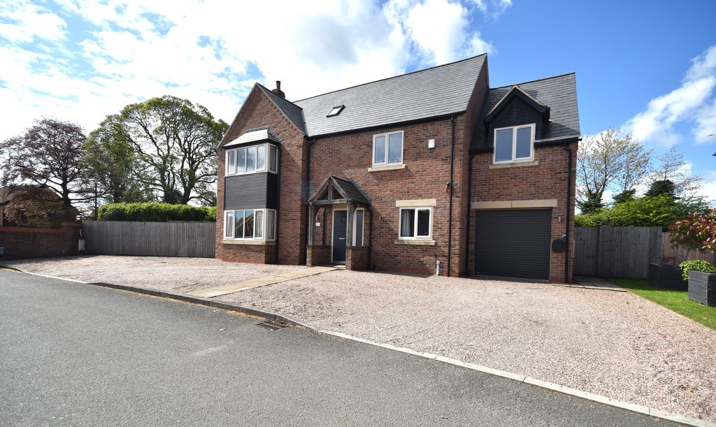 Oak Tree Way, Whitchurch, 5 bedroom, Detached House