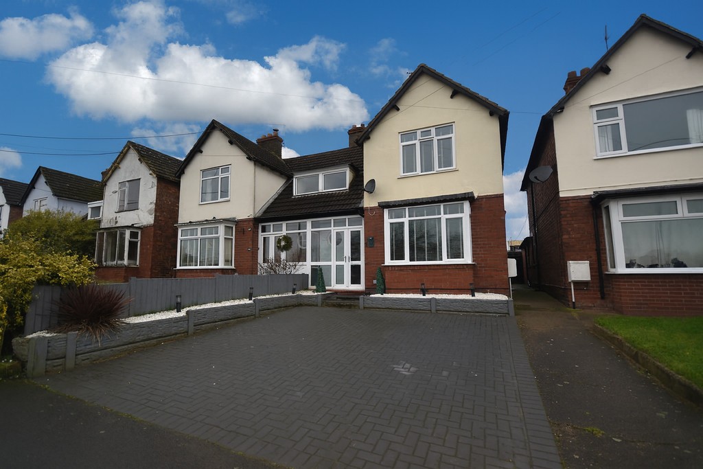 Black Park Road, Whitchurch, Shropshire, 3 bedroom, Semi-Detached House